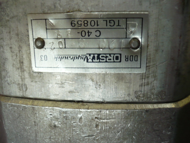 Orsta tandem pump hydraulic pump double pump Takraf DFG 3202 N-A C40-2 ...